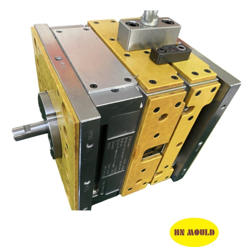 Lighting And LED Cover Injection Mold | Transparent Plastic Moulds Vietnam